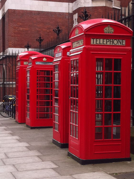 London photo of the day: phone boxes all in a row - FlickFilosopher.com