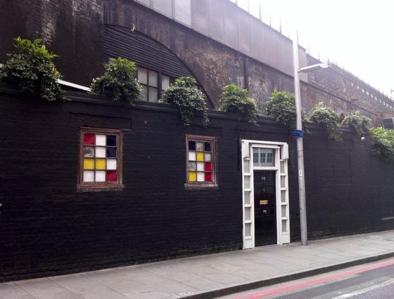 London photo of the day: colorful windows... - FlickFilosopher.com