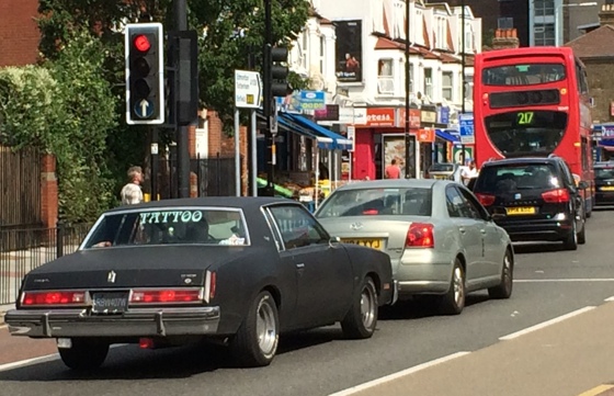 London photo: an American muscle car in London - FlickFilosopher.com