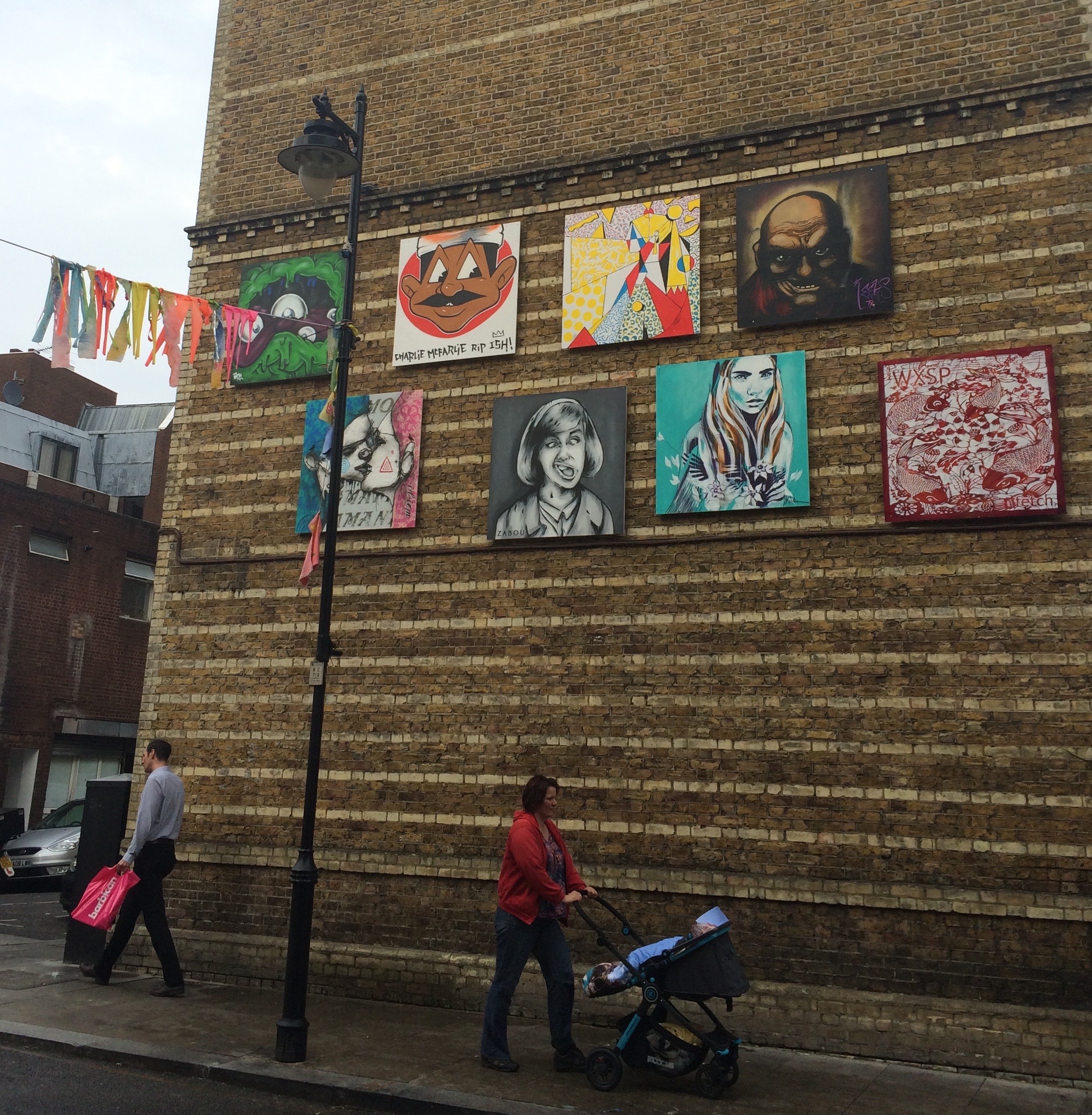 London photo: street art gallery - FlickFilosopher.com
